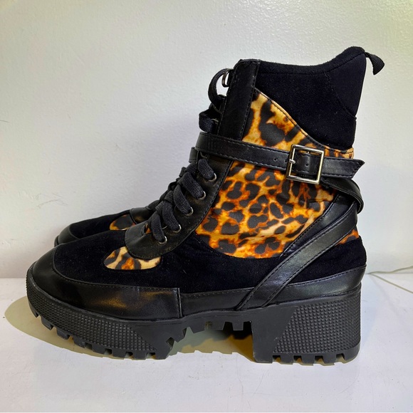 Cape Robbin | Shoes | Cape Robbin Hot Rod Combat Boots For Women ...